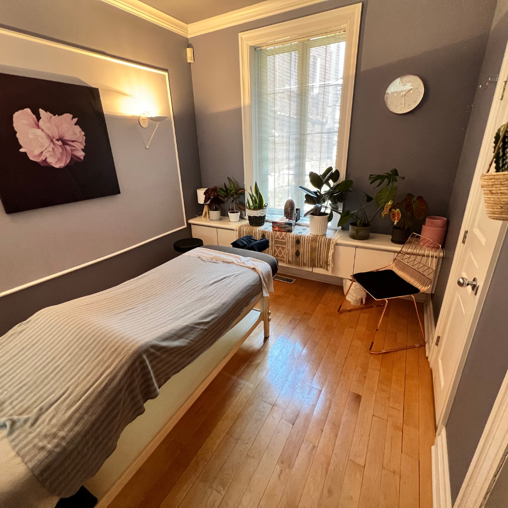 Hand Reflexology for 1 Person - Yolo Spa